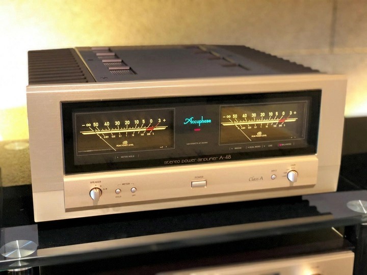 Amply Accuphase A-48